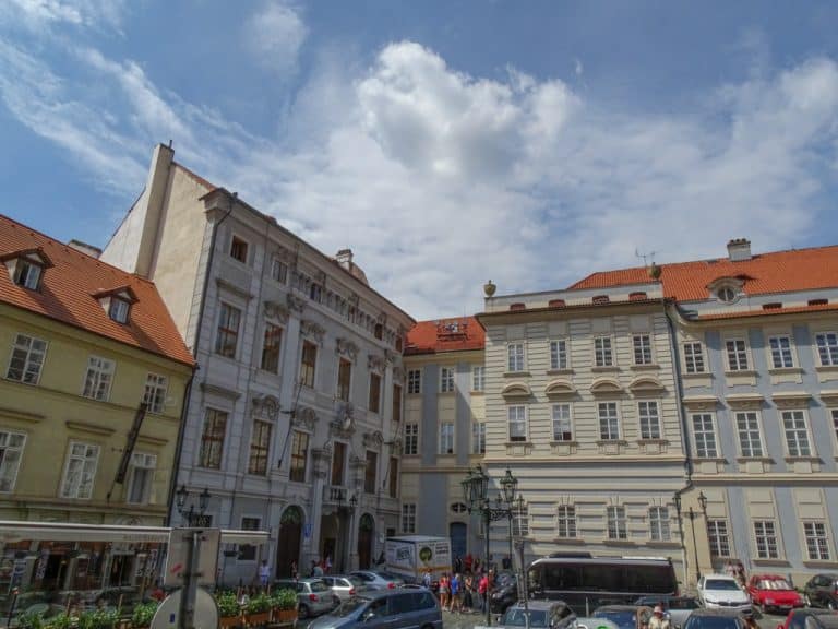 MALÁ STRANA: 25 tipů, co navštívit (památky, zajímavosti, mapa)