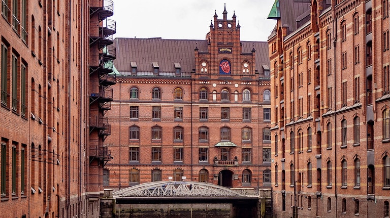 DRÁŽĎANY DOPRAVA (letiště, MHD, parkování) + mapa