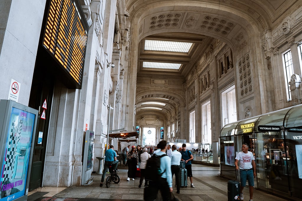 Transport in Milan: How to Get Around, Airport Transfers & Public ...