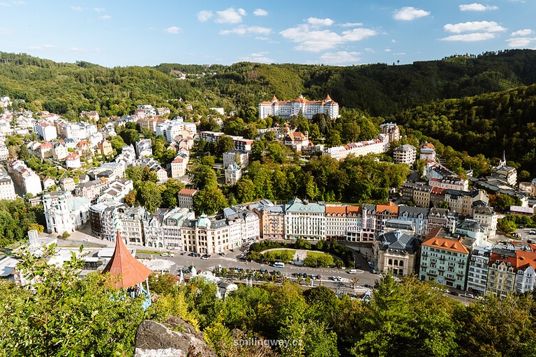 25 Sehenswürdigkeiten in Karlsbad, die einen Besuch wert sind (+ Karte)