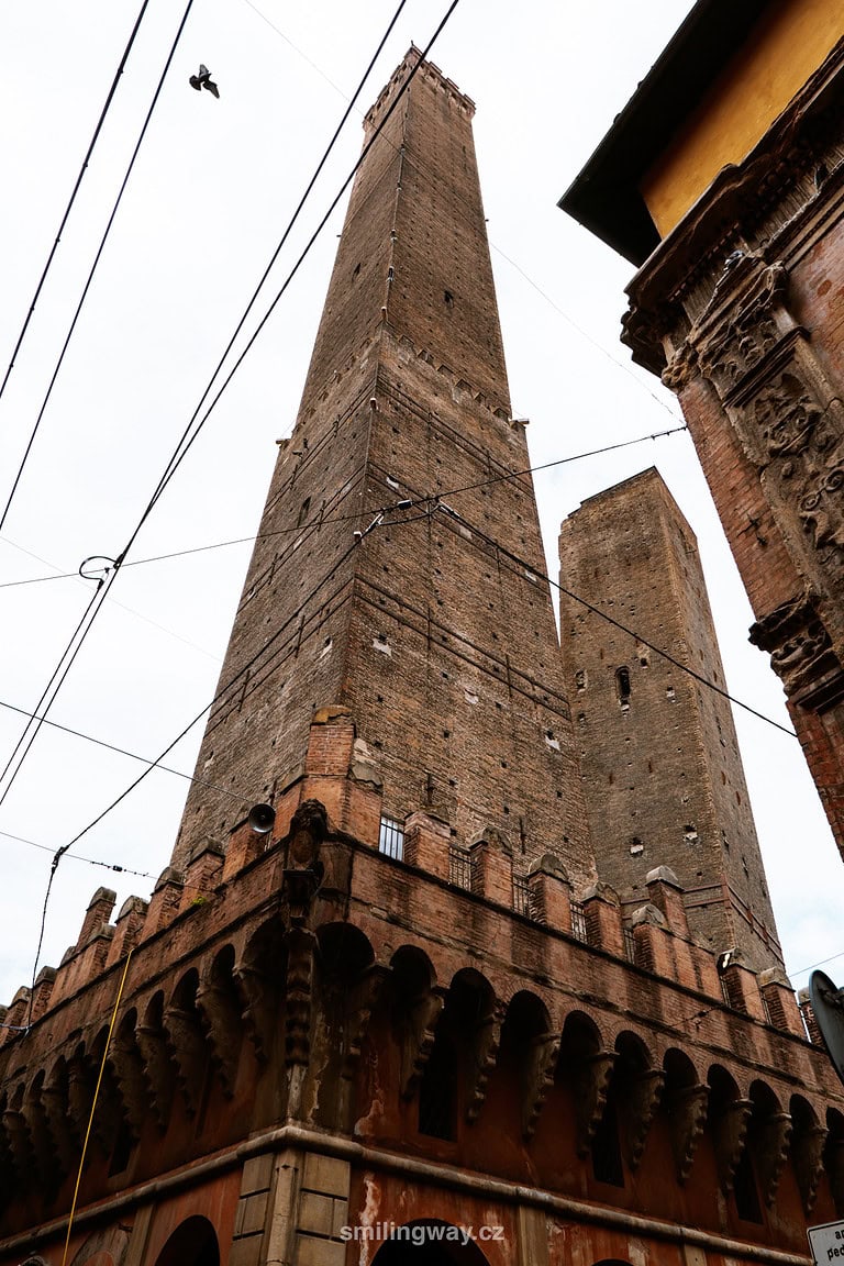 11 tipů na památky a zajímavosti, co navštívit v Bologni (+ mapa)