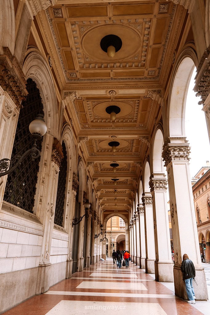 Boloňa za 2 dny: Co vidět v Bologni a jak si jí užít (+ mapa a užitečné ...