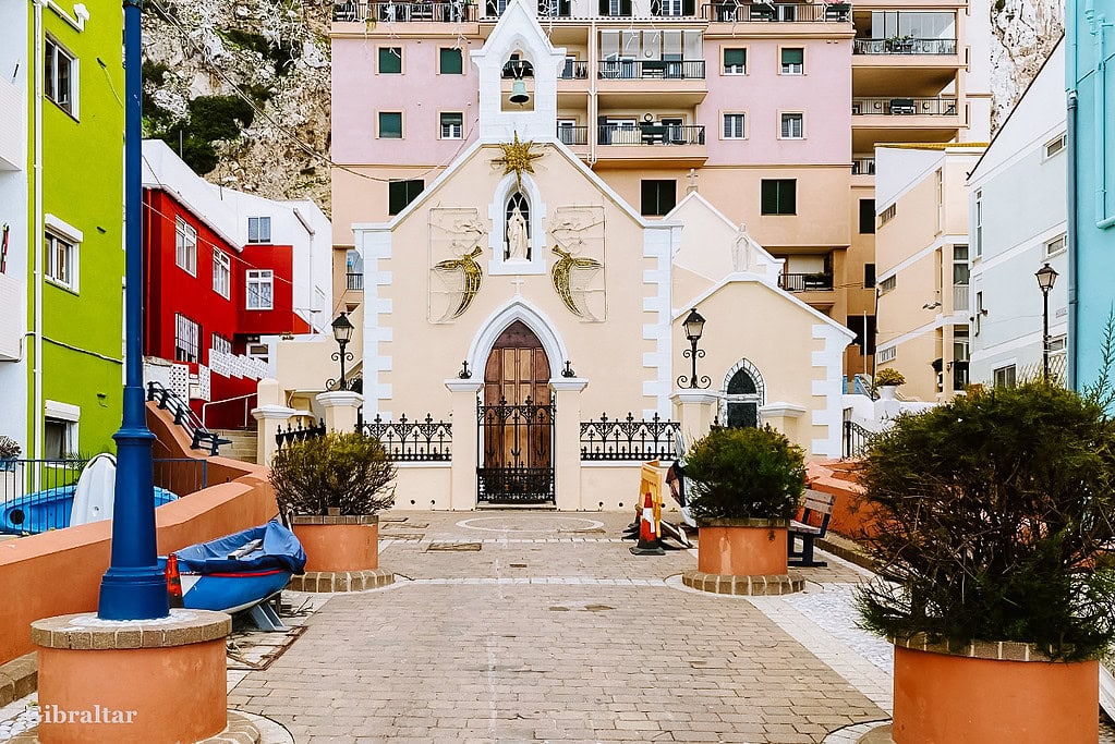 Jak navštívit Gibraltar: Co vidět a praktické tipy (+ mapa)