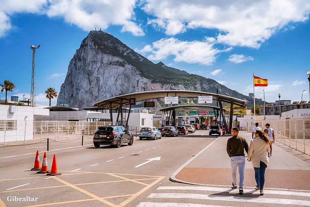 Jak navštívit Gibraltar: Co vidět a praktické tipy (+ mapa)