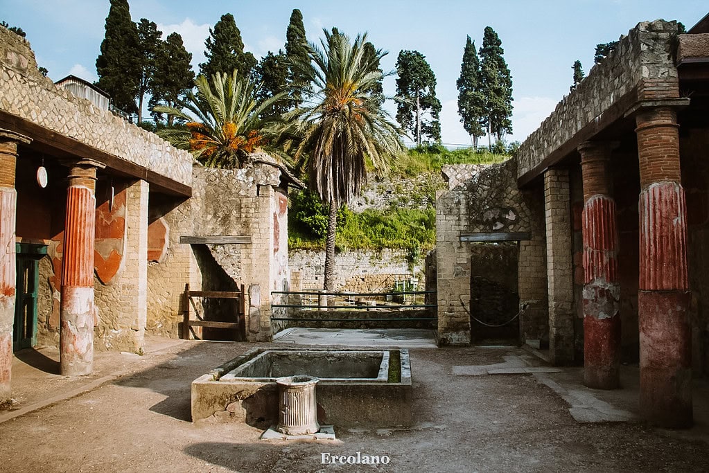 27 tipů na památky a co navštívit v Neapoli (+ mapa a praktické tipy)