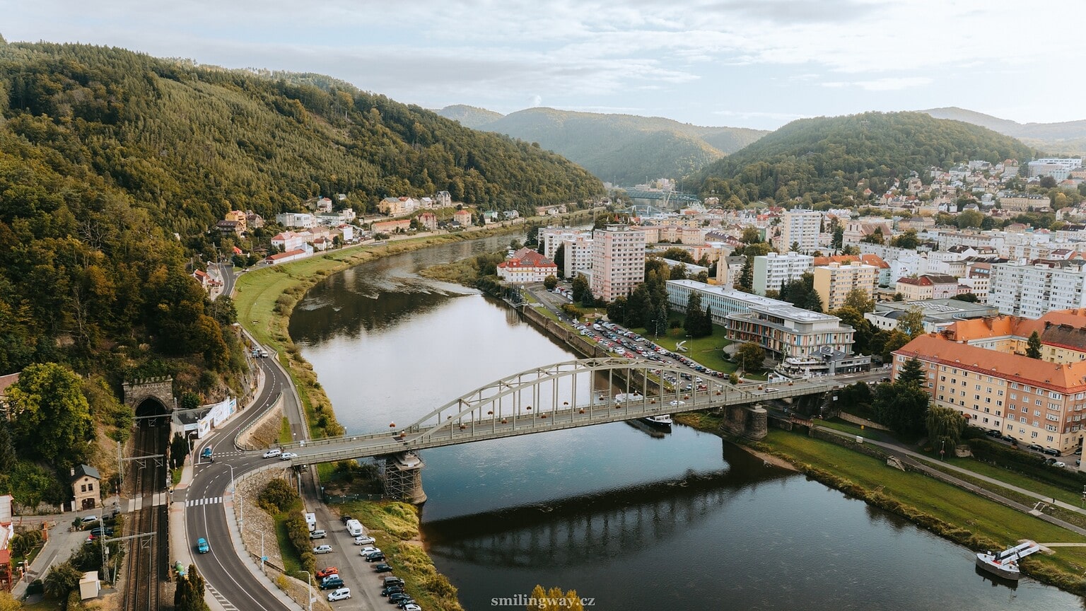 Děčín a okolí: Co navštívit, kde se ubytovat a kam na jídlo (+ mapa)